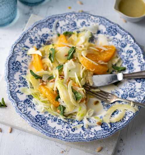 Salada de funcho com laranja e pinhão - TM5 - Cookidoo® – the official ...