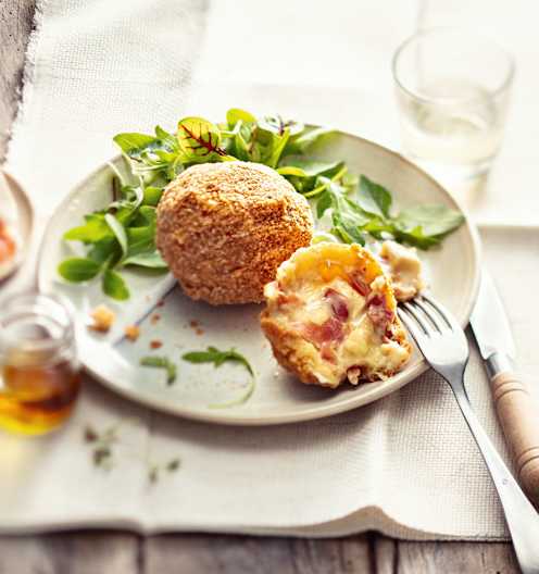 Croquette de brie de Meaux et jambon serrano - Cookidoo® – the official ...
