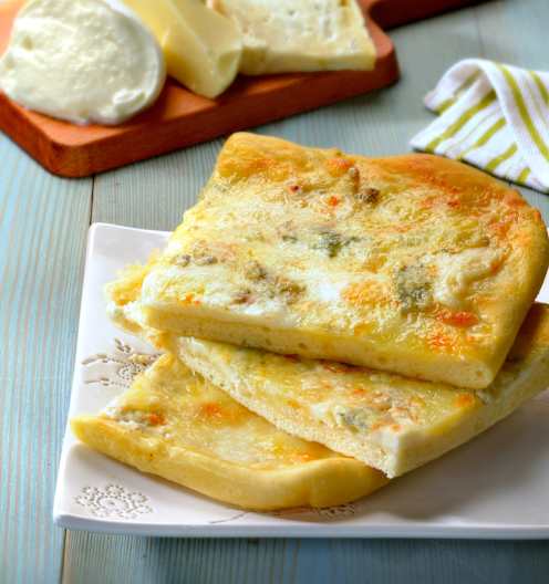 Four Cheese Pizza - Cookidoo® – the official Thermomix® recipe platform