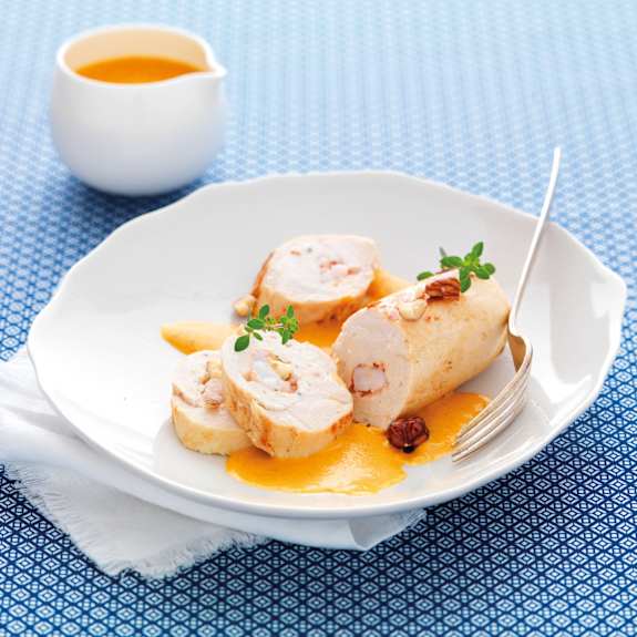 Ballotine de poulet, farce à la langoustine et sauce chorizo - Cookidoo ...