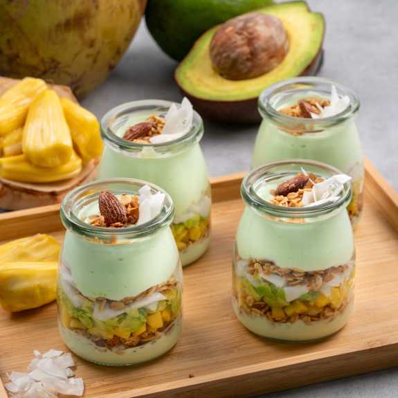 Pandan Yogurt Parfait - Cookidoo® – the official Thermomix® recipe platform