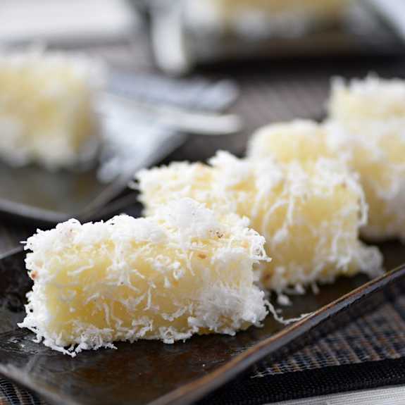 Steamed Tapioca Kuih - Cookidoo® – the official Thermomix® recipe platform