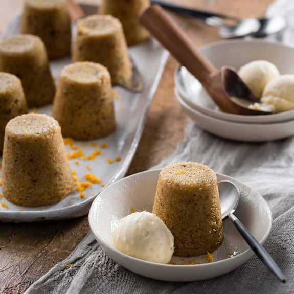 Steamed orange puddings with almond milk ice cream - Cookidoo® – the ...