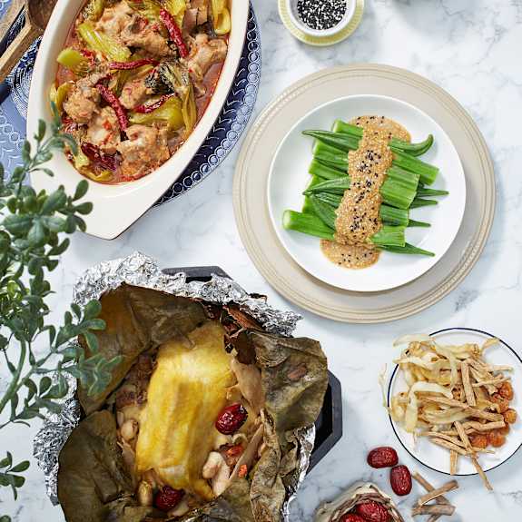 Green Mustard Pig's Trotter, Emperor Chicken and Ladies' Fingers With ...
