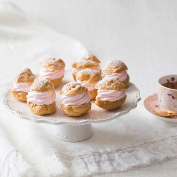 Gluten free choux puffs with Swiss meringue - Cookidoo® – the official ...