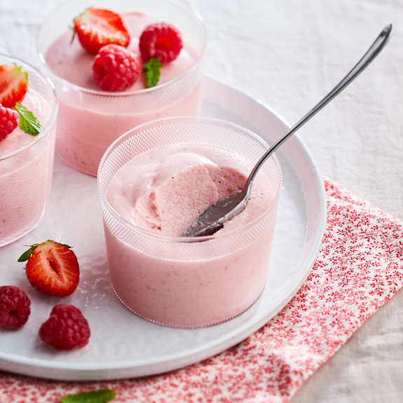 Mousse aux fruits rouges - Cookidoo® – the official Thermomix® recipe ...