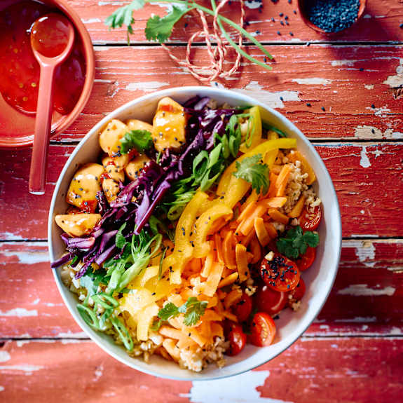 Regenbogen-Bowl mit Sweet-Chili-Hähnchen - Cookidoo® – das offizielle ...
