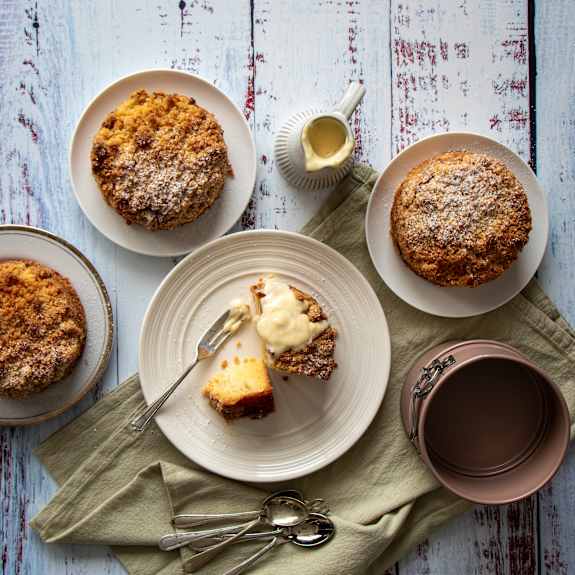 Mini apple crumble cakes - Cookidoo® – the official Thermomix® recipe ...