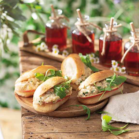 Panecillos con langostinos, rúcula y manzana - Cookidoo® – the official ...