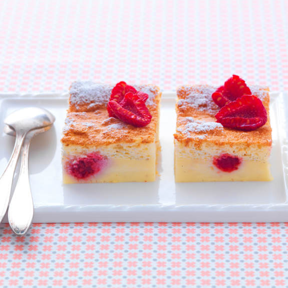 Gâteau magique aux framboises - Cookidoo® – la plateforme de recettes ...