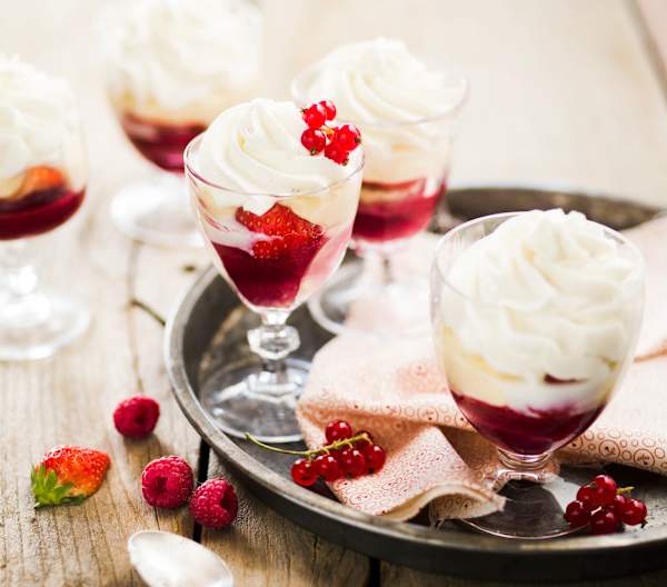 Trifle aux fruits rouges - Cookidoo® – the official Thermomix® recipe ...