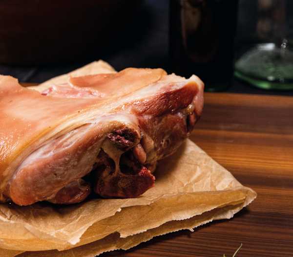 Dampet svineknoke - Cookidoo® – das offizielle Thermomix®-Rezept-Portal