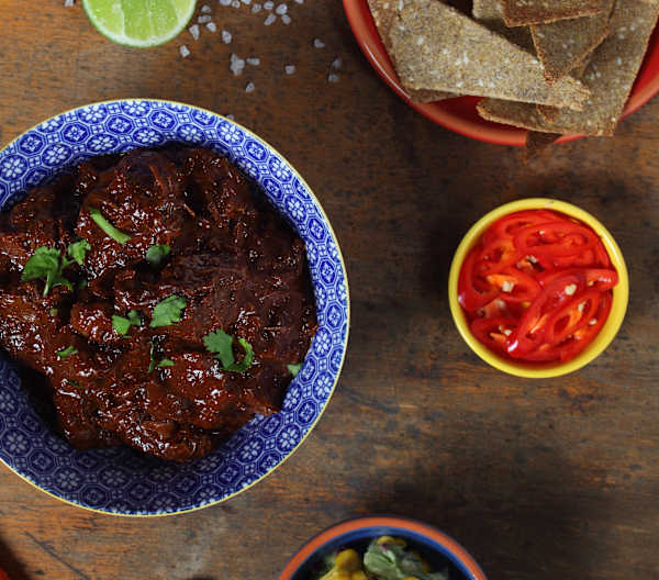 Mexican shredded beef cheeks with quinoa chia tortillas - Cookidoo ...