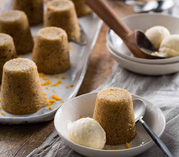 Steamed orange puddings with almond milk ice cream - Cookidoo® – the ...