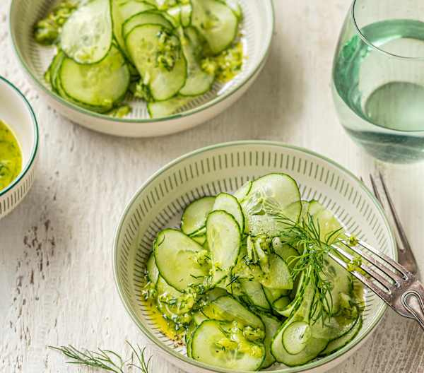 Insalata di cetrioli con vinaigrette all’aneto (TM6) - Cookidoo® – the ...