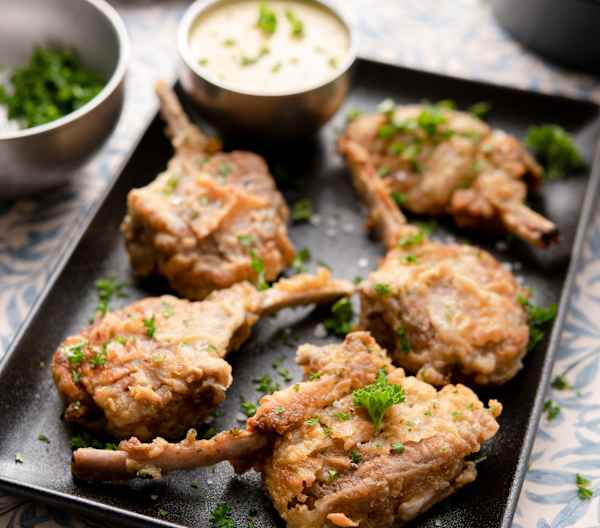 Cotlete de miel marinate, cu sos de porumb - Cookidoo® – Thermomix® 官方食譜平台