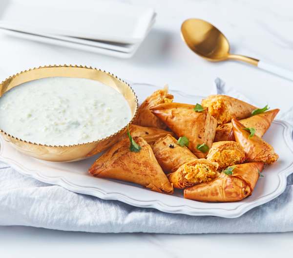 Turkey Curry Phyllo Triangles - Cookidoo® – the official Thermomix ...