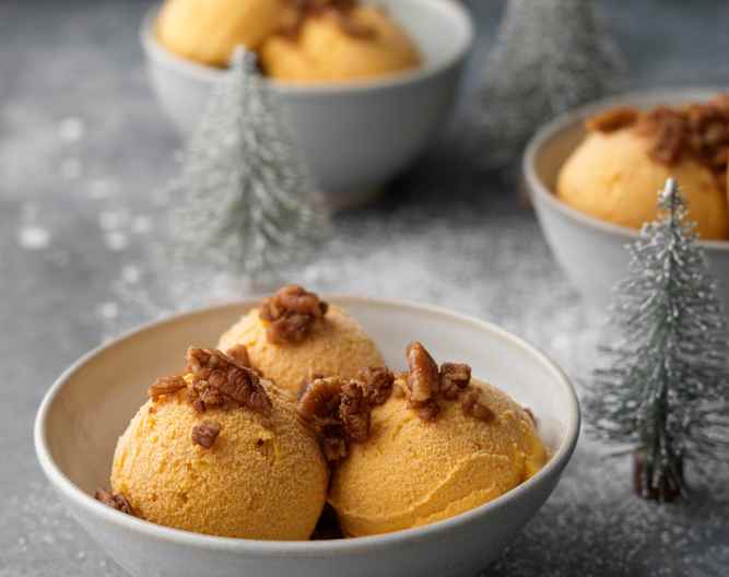 Spiced Squash Ice Cream with Pecan Crunch - Cookidoo® – the official ...