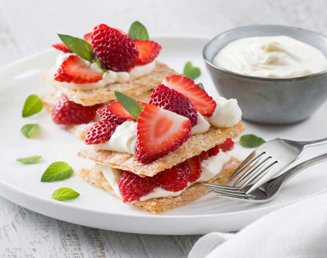 Berry and cream filo stacks - Cookidoo® – the official Thermomix ...