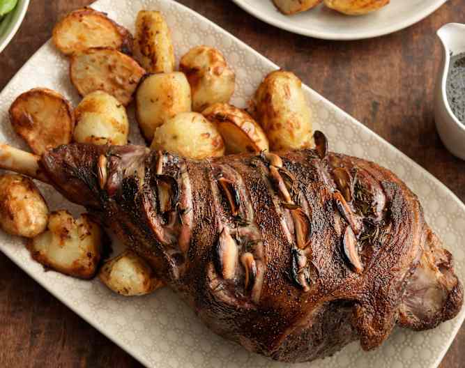 Roast Lamb with Vegetables and Mint Sauce - Cookidoo® – the official ...
