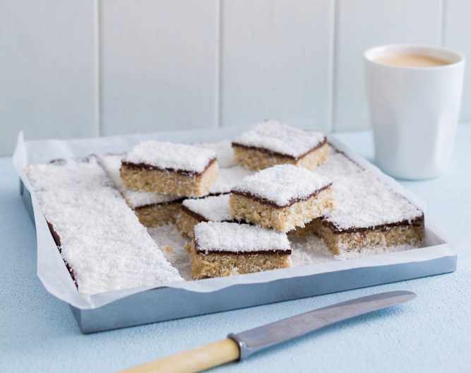 Raw lamington slice - Cookidoo® – the official Thermomix® recipe platform