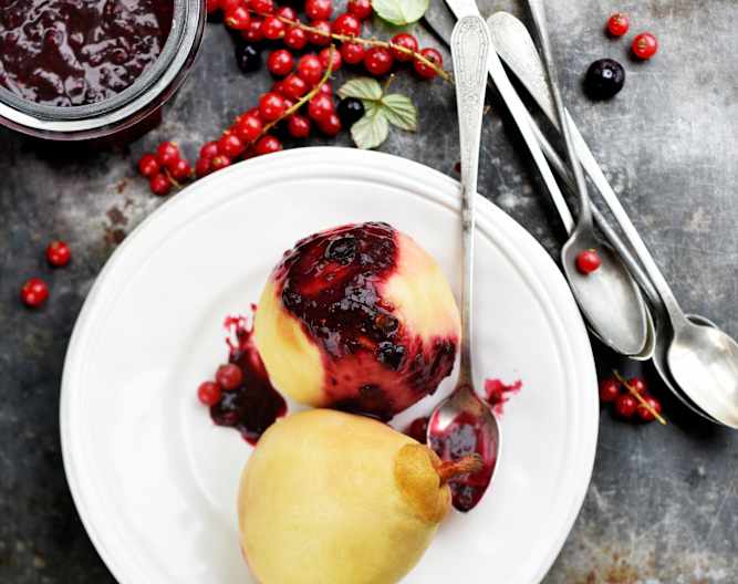 Poires aux fruits rouges et à la violette - Cookidoo® – la nostra ...