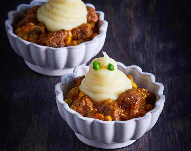 Beef Stew with Ghoulish Mashed Potato Ghosts - Cookidoo® – the official ...