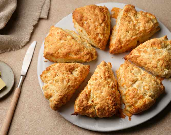 Cheesy Triangle Scones - Cookidoo® – the official Thermomix® recipe ...