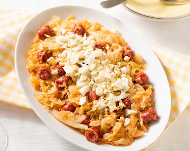 Repollo salteado con chistorra y huevo duro - Cookidoo® – la plataforma ...