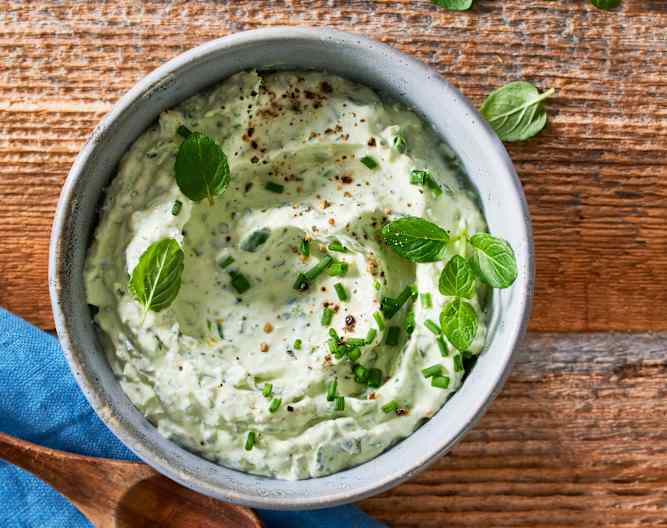 Kräuter-Schmand-Dip - Cookidoo® – das offizielle Thermomix®-Rezept-Portal