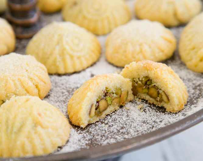 Stuffed semolina cookies (ma'amoul) - Cookidoo® – the official ...