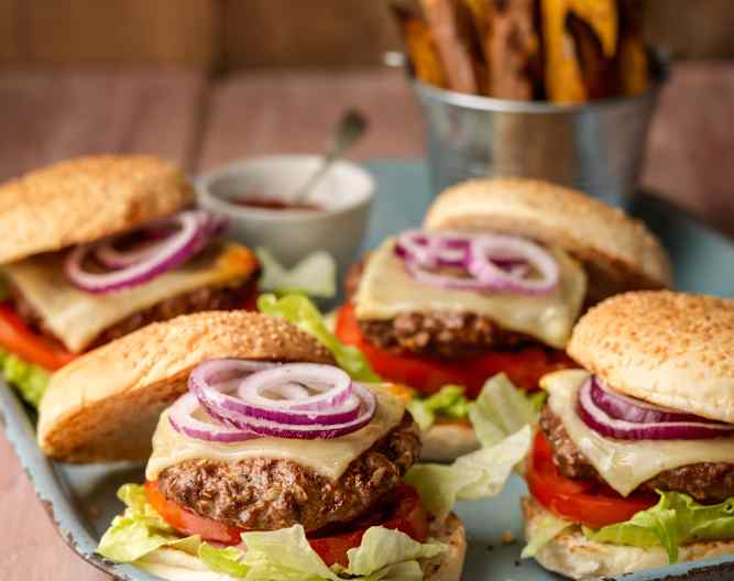 Lighter Burgers with Sweet Potato Wedges - Cookidoo® – the official ...