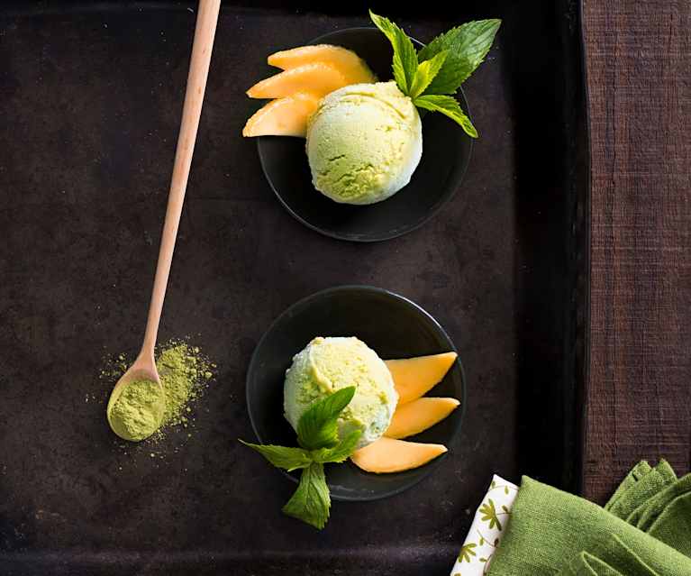 Matcha and mango frozen yoghurt - Cookidoo® – the official Thermomix ...