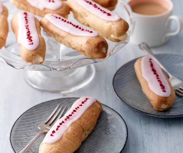 Raspberry and Vanilla Éclairs - Cookidoo® – the official Thermomix® recipe platform