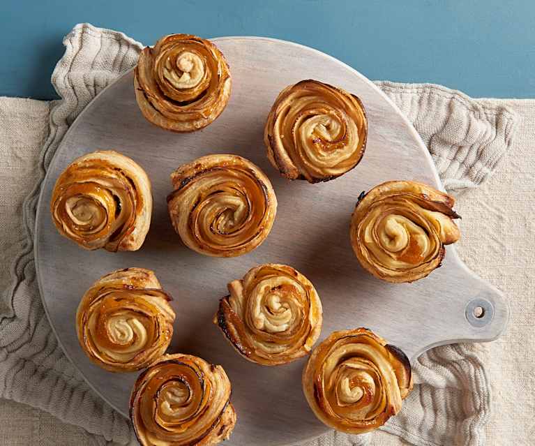 Pear Apricot Roses - Cookidoo® – the official Thermomix® recipe platform