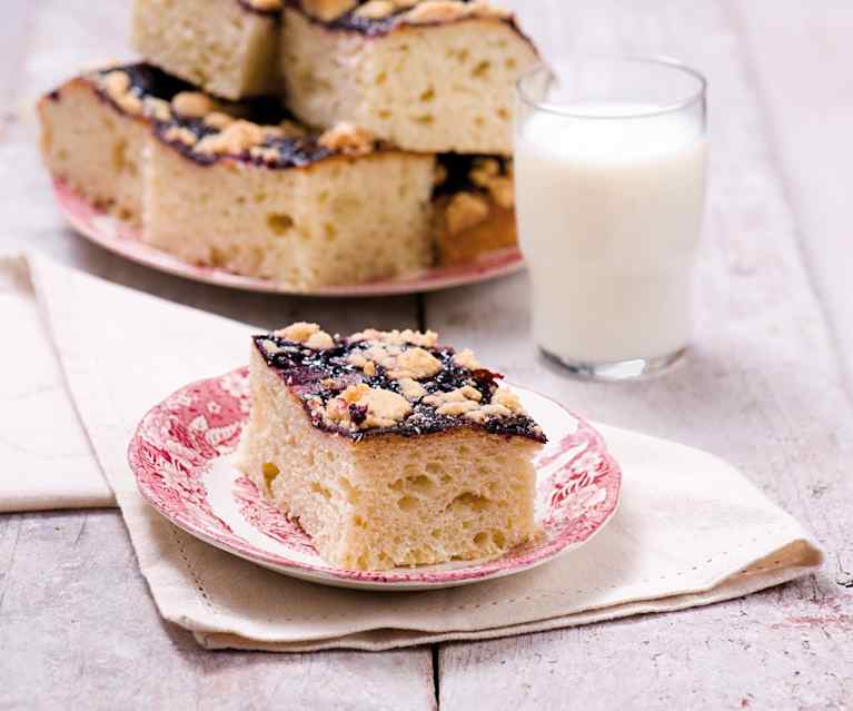 Brioche slice with crumble - Cookidoo® – the official Thermomix® recipe ...