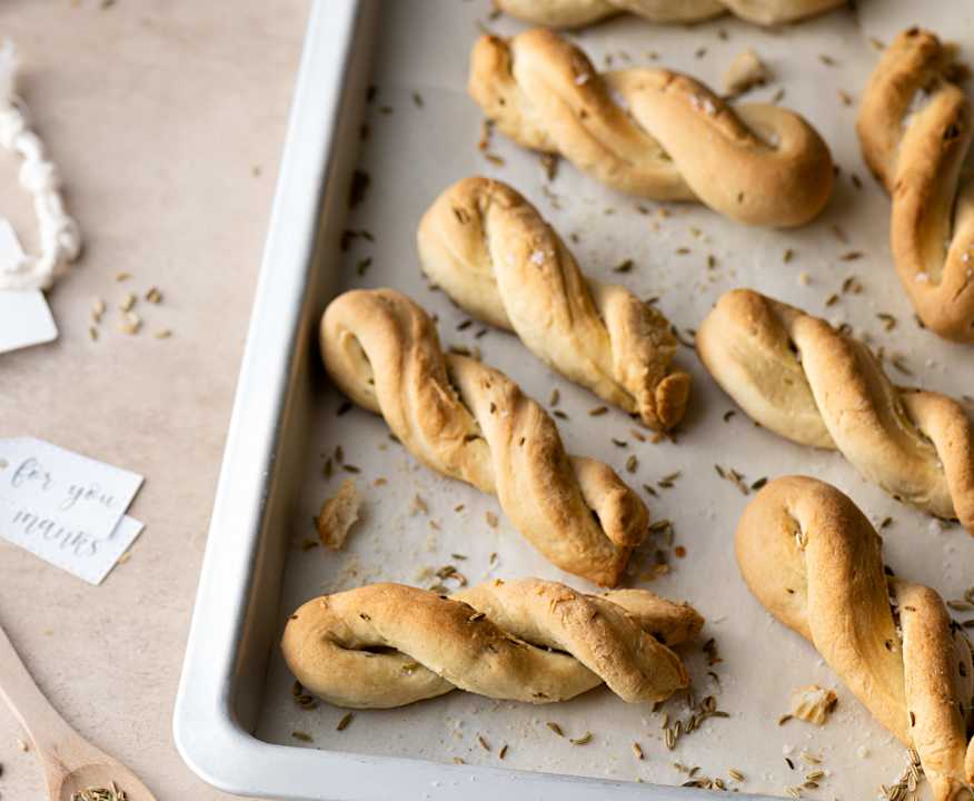 Panecillos retorcidos de hinojo - Cookidoo® – the official Thermomix ...