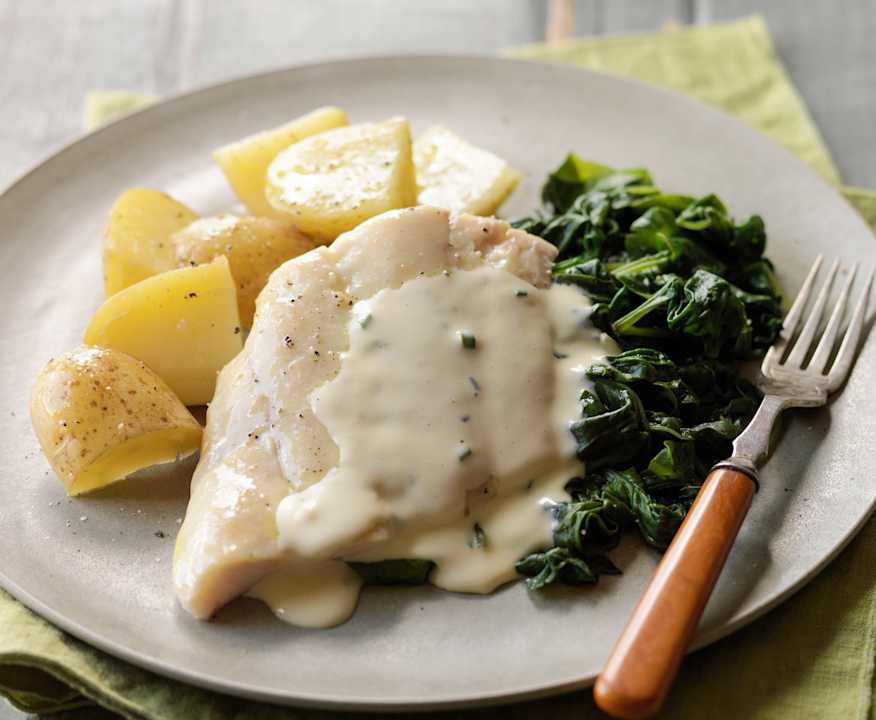 Steamed Smoked Haddock with New Potatoes and Spinach - Cookidoo® – the ...