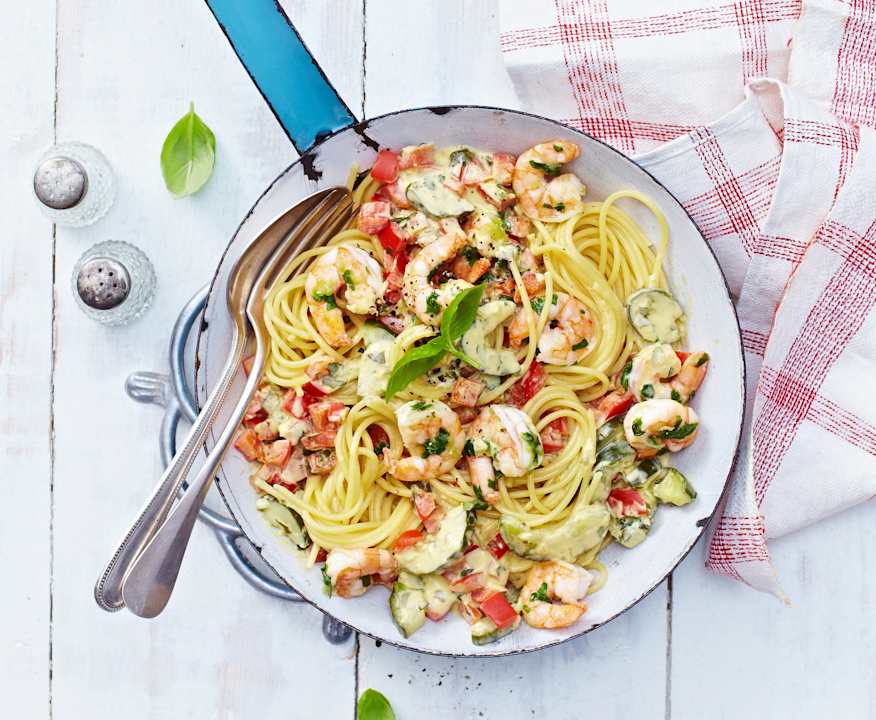 Spaghetti mit Garnelen und Paprika-Gurken-Ragout - Cookidoo® – the ...