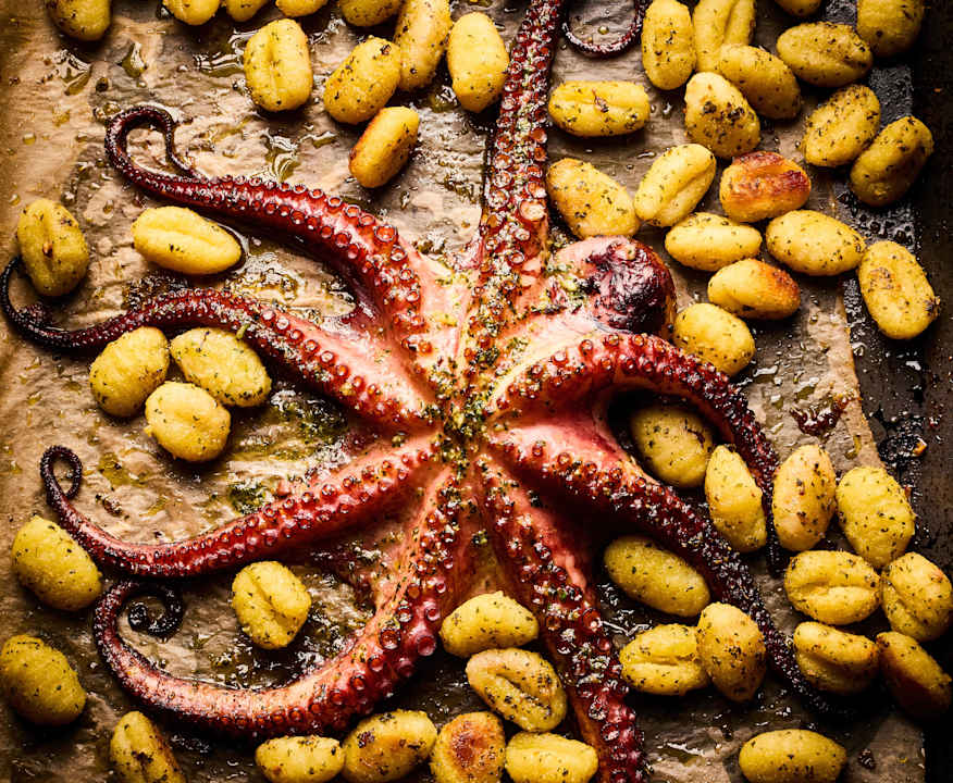 Octopus with gnocchi, capsicum and green mojo sauce - Cookidoo® – the ...