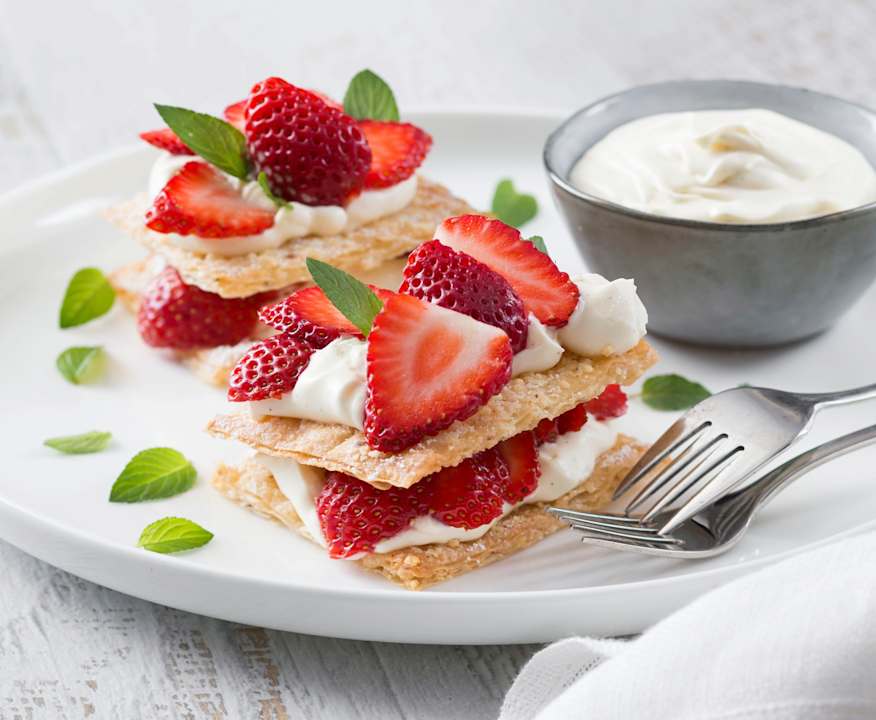 Berry and cream filo stacks - Cookidoo® – the official Thermomix ...