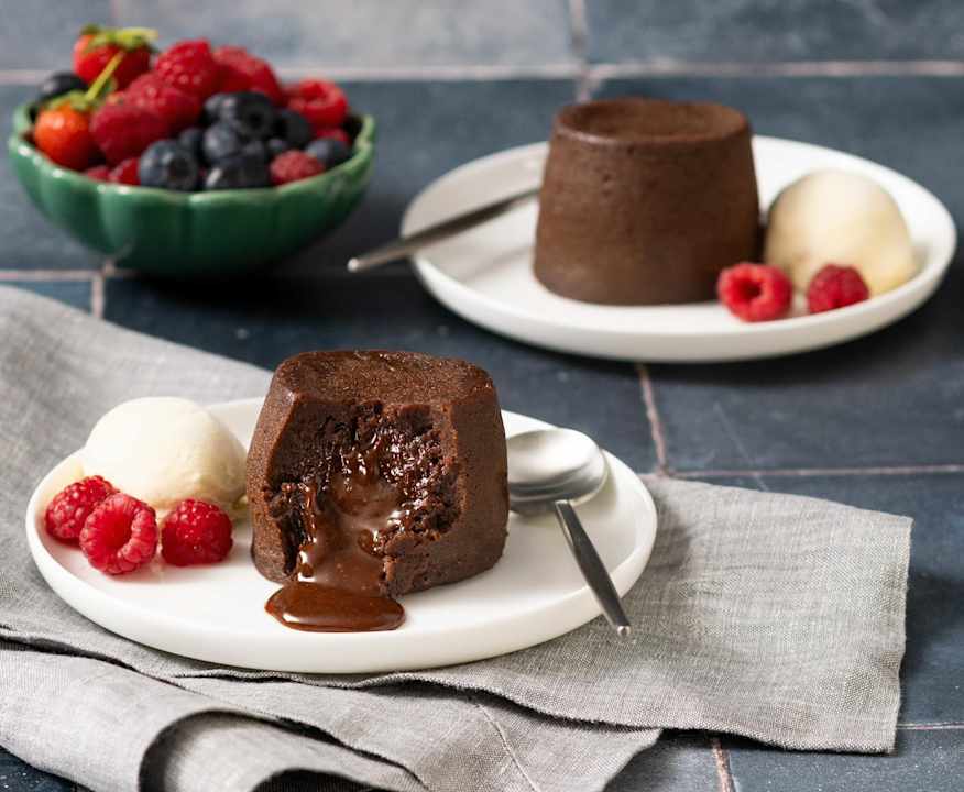 Steamed chocolate lava cakes - Cookidoo® – the official Thermomix ...