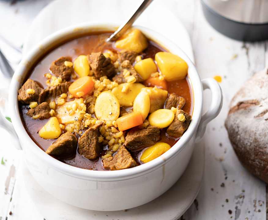 Guiso de ternera con verduras de invierno y cebada - Cookidoo® – the ...