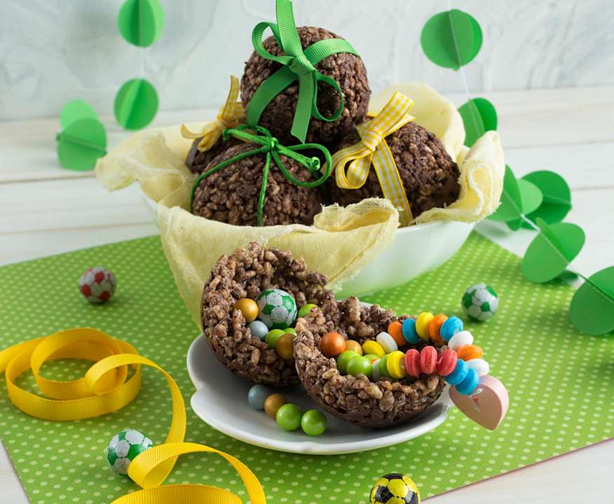 chocolate crackle easter baskets