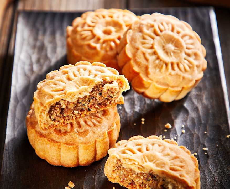 Assorted Nuts Mooncake - Cookidoo® – the official Thermomix® recipe ...