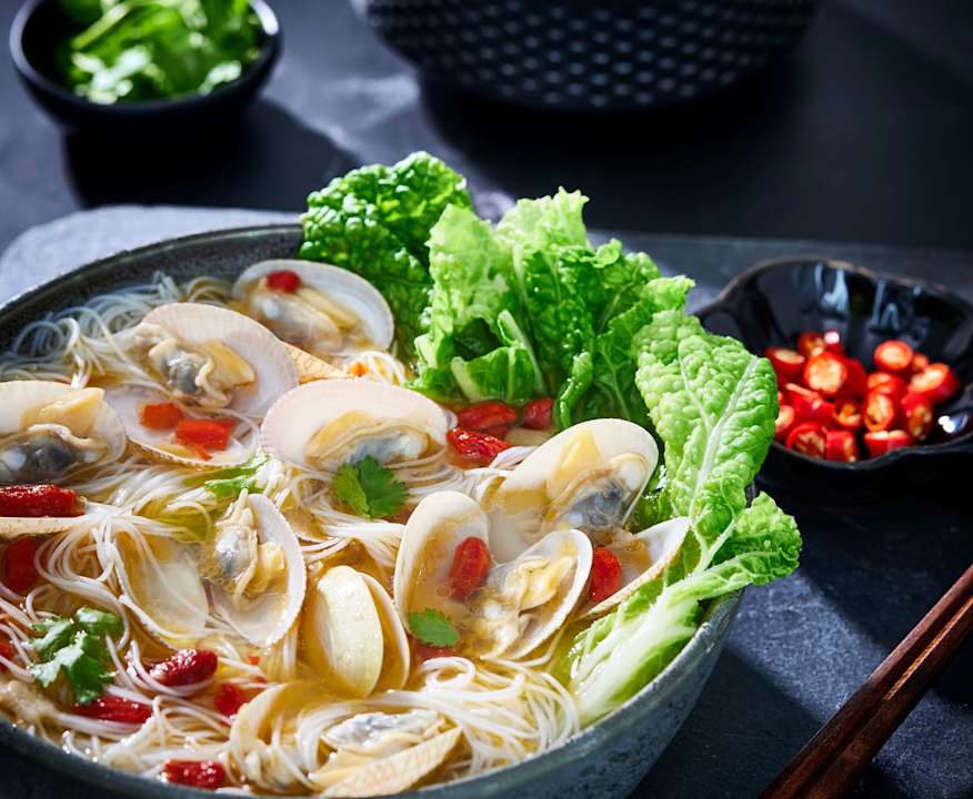 Lala Clam Soup Meehoon - Cookidoo® – the official Thermomix® recipe ...