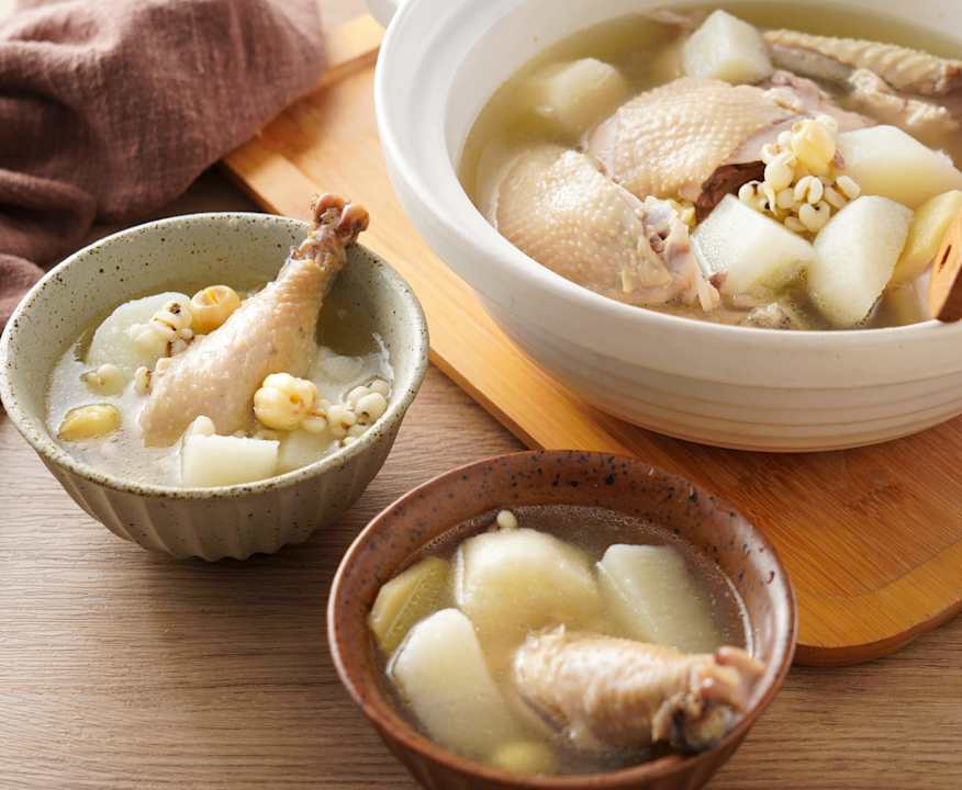 Nourishing Chicken Soup with Lotus Seeds, Yam & Chinese Barley ...