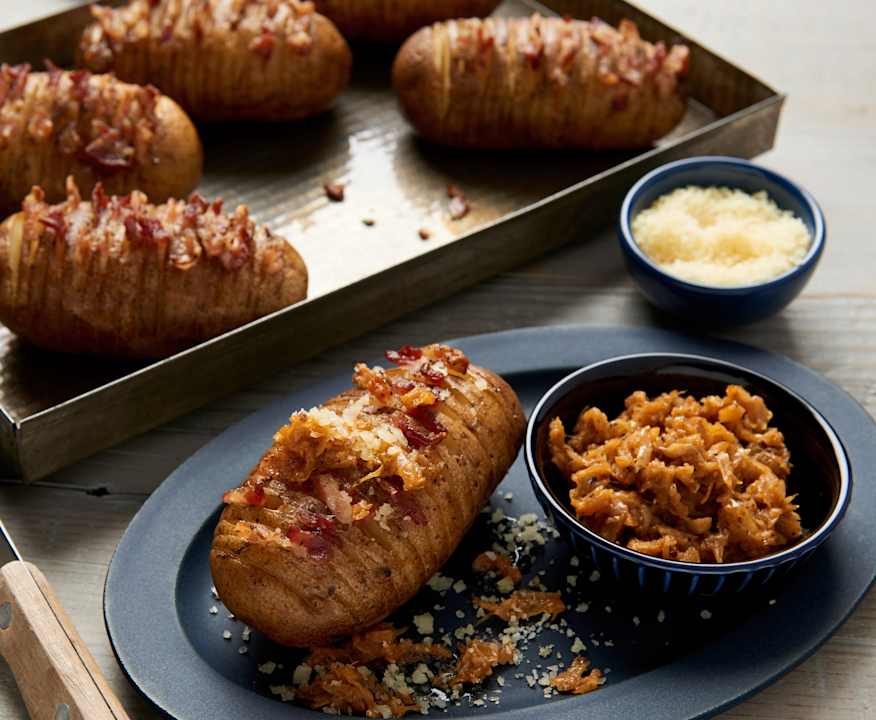 Hasselback Potatoes with Shallot Compote - Cookidoo® – la nostra ...