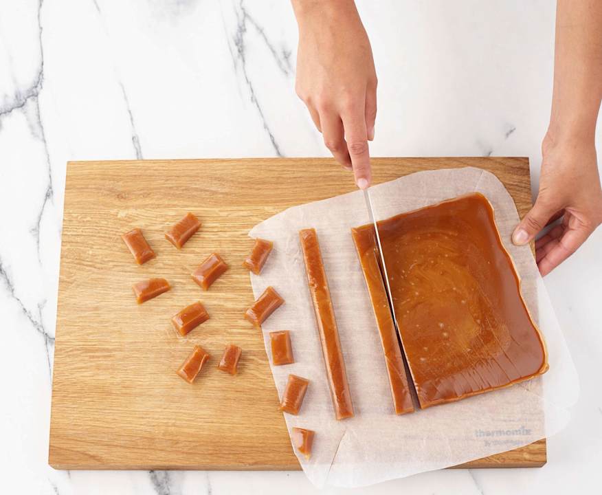 Caramel toffees - Cookidoo® – the official Thermomix® recipe platform