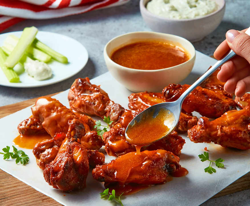 Buffalo Chicken Wings - Cookidoo® – platform resep resmi Thermomix®